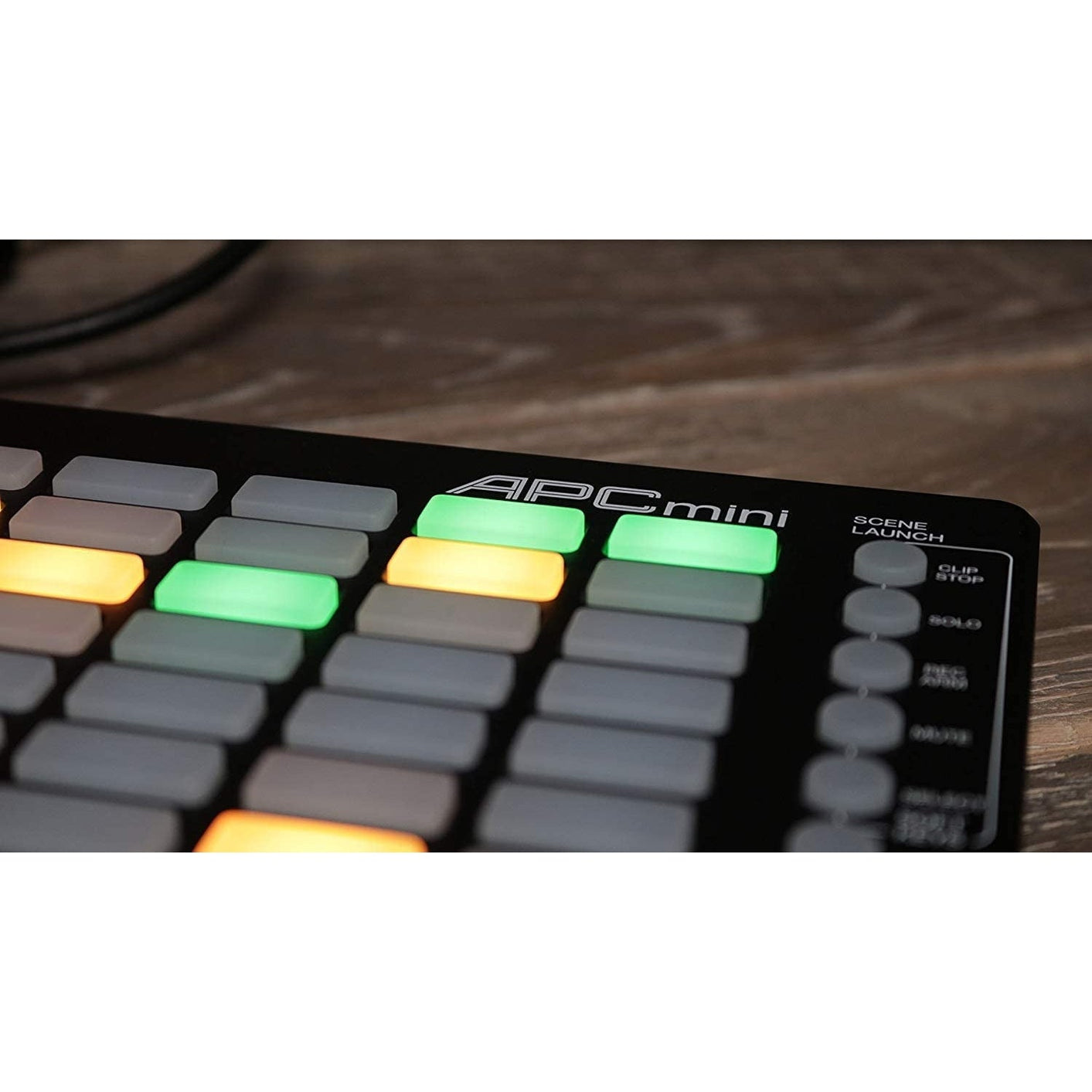MIDI Pad Controller Akai APC Mini – Mai Nguyên Music